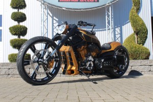 Stealth Radiator Cover for V Rods – Custom Motorcycle Parts, Bobber ...