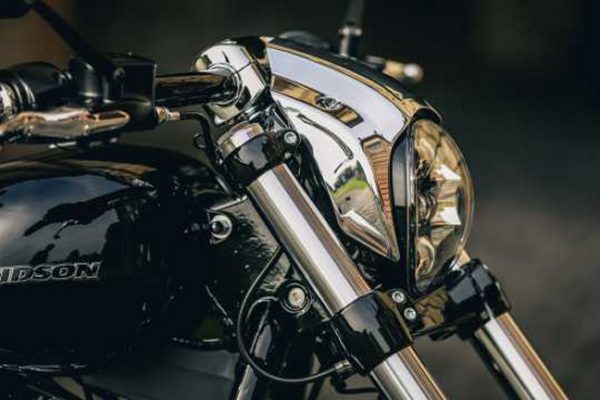 Chrome Headlight Fairing for 2018-up Harley Breakout’s – Custom ...