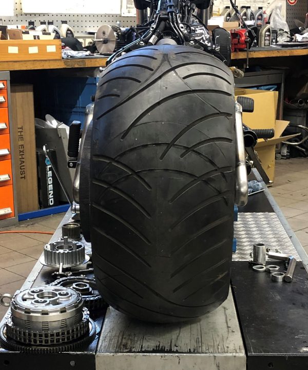 300 tire swingarm conversion kit for 2018-up milwaukee eight FLFBS fat ...