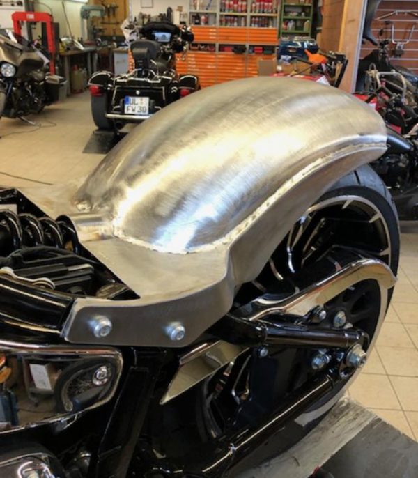Steel fender for 300 tire swingarm kit for 2018-up Milwaukee Eight Fat ...