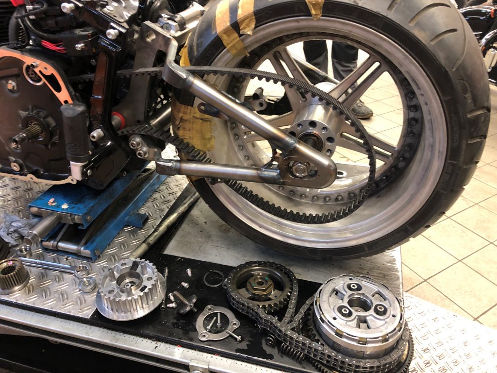 300 tire swingarm conversion kit for 2018-up milwaukee eight FLFBS fat ...